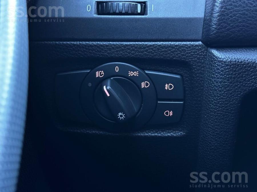 Melns BMW 118 2011 Jelgava, ar dzinēja tilpumu 2.00 L un nobraukumu 0 tūkst. km par 5200 €, foto 14 vietnē AUTOMOTO.COM.LV