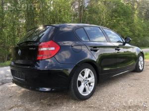 Melns BMW 118 2011 Valmiera, ar dzinēja tilpumu 2.00 L un nobraukumu 209 tūkst. km par 4550 €, foto 4 vietnē AUTOMOTO.COM.LV