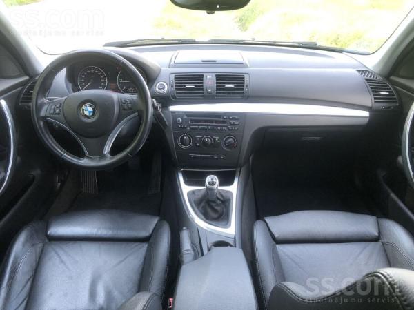 Melns BMW 118 2011 Valmiera, ar dzinēja tilpumu 2.00 L un nobraukumu 209 tūkst. km par 4550 €, foto 6 vietnē AUTOMOTO.COM.LV