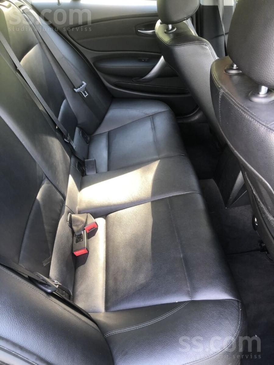 Melns BMW 118 2011 Valmiera, ar dzinēja tilpumu 2.00 L un nobraukumu 209 tūkst. km par 4550 €, foto 8 vietnē AUTOMOTO.COM.LV