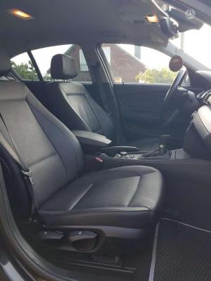 Black BMW 118 2011 in Kaunas, with an engine capacity of 2.00 L and mileage of 259 thousand km for 4400 €, photo 19 on AUTOMOTO.COM.LV