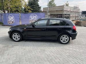 Black BMW 118 2011 in Alytus, with an engine capacity of 2.00 L and mileage of 360 thousand km for 4250 €, photo 7 on AUTOMOTO.COM.LV