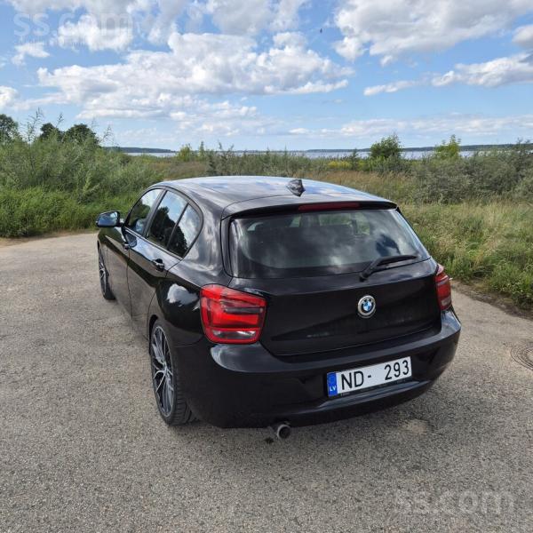 Melns BMW 118 2011 Rīga, ar dzinēja tilpumu 2.00 L un nobraukumu 238 tūkst. km par 5750 €, foto 8 vietnē AUTOMOTO.COM.LV