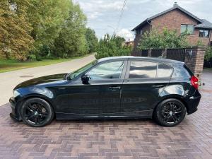 Melns BMW 118 2011 Šauļi, ar dzinēja tilpumu 2.00 L un nobraukumu 241 tūkst. km par 4450 €, foto  vietnē AUTOMOTO.COM.LV
