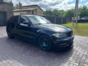 Melns BMW 118 2011 Šauļi, ar dzinēja tilpumu 2.00 L un nobraukumu 241 tūkst. km par 4450 €, foto 5 vietnē AUTOMOTO.COM.LV
