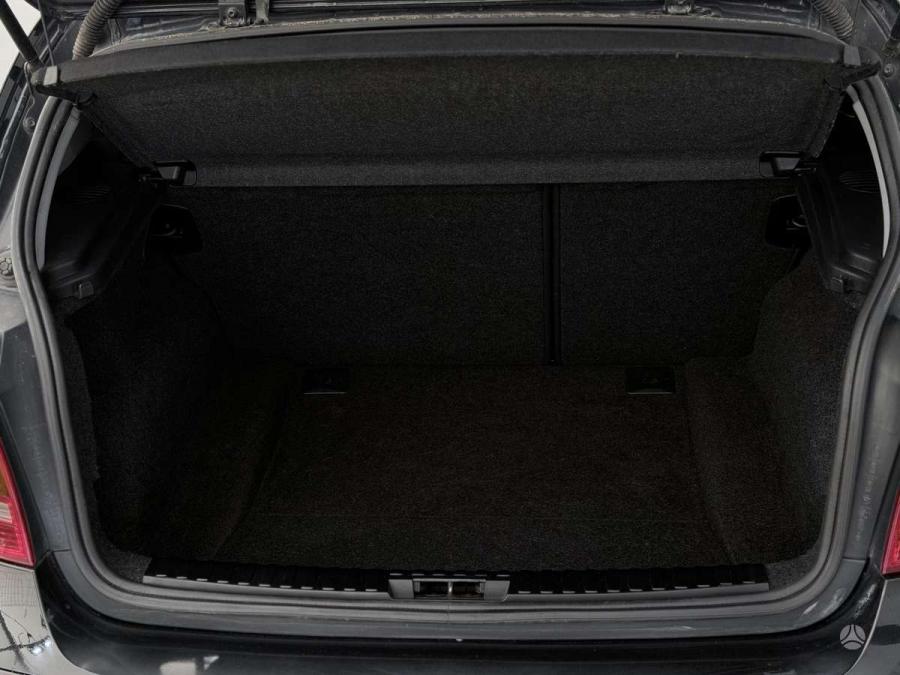 Melns BMW 118 2011 Viļņa, ar dzinēja tilpumu 2.00 L un nobraukumu 328 tūkst. km par 3600 €, foto 13 vietnē AUTOMOTO.COM.LV
