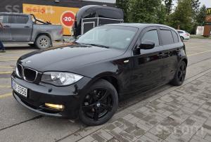 Melns BMW 118 2011 Jelgava, ar dzinēja tilpumu 2.00 L un nobraukumu 261 tūkst. km par 3500 €, foto 3 vietnē AUTOMOTO.COM.LV