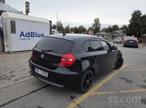 Melns BMW 118 2011 Jelgava, ar dzinēja tilpumu 2.00 L un nobraukumu 261 tūkst. km par 3500 €, foto 4 vietnē AUTOMOTO.COM.LV