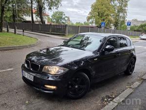 Melns BMW 118 2011 Jelgava, ar dzinēja tilpumu 2.00 L un nobraukumu 261 tūkst. km par 3500 €, foto 21 vietnē AUTOMOTO.COM.LV