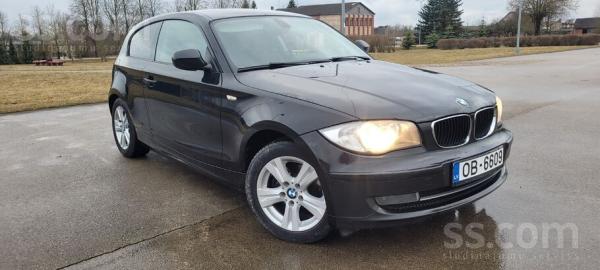 Melns BMW 118 2012 Jēkabpils, ar dzinēja tilpumu 2.00 L un nobraukumu 268 tūkst. km par 3580 €, foto 1 vietnē AUTOMOTO.COM.LV