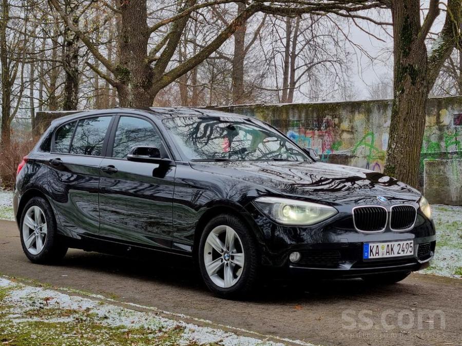Black BMW 118 2012 in Riga, with an engine capacity of 1.80 L and mileage of 235 thousand km for 7200 €, photo 15 on AUTOMOTO.COM.LV