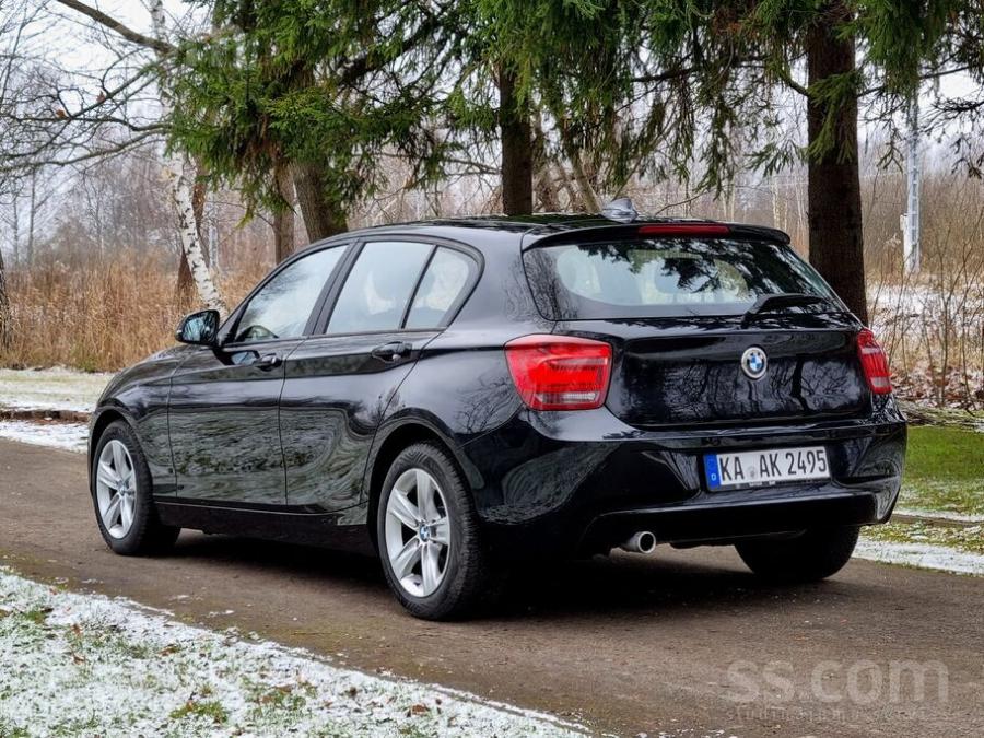 Black BMW 118 2012 in Riga, with an engine capacity of 1.80 L and mileage of 235 thousand km for 7200 €, photo 20 on AUTOMOTO.COM.LV