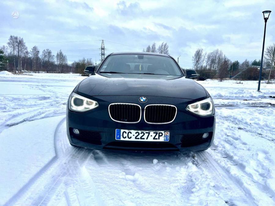 Melns BMW 118 2012 Kauņa, ar dzinēja tilpumu 2.00 L un nobraukumu 278 tūkst. km par 6650 €, foto 2 vietnē AUTOMOTO.COM.LV