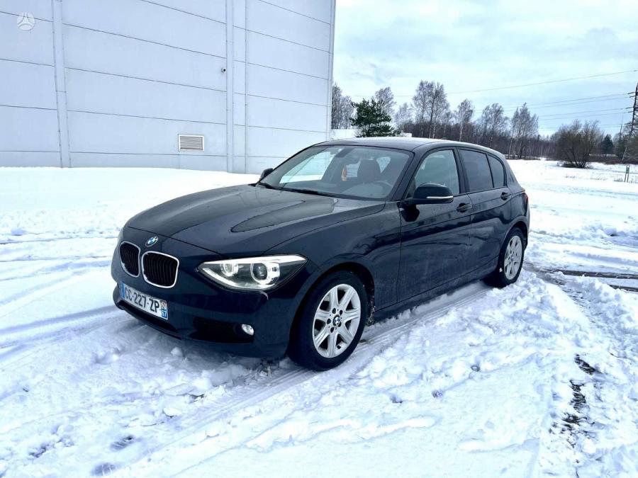 Melns BMW 118 2012 Kauņa, ar dzinēja tilpumu 2.00 L un nobraukumu 278 tūkst. km par 6650 €, foto 3 vietnē AUTOMOTO.COM.LV
