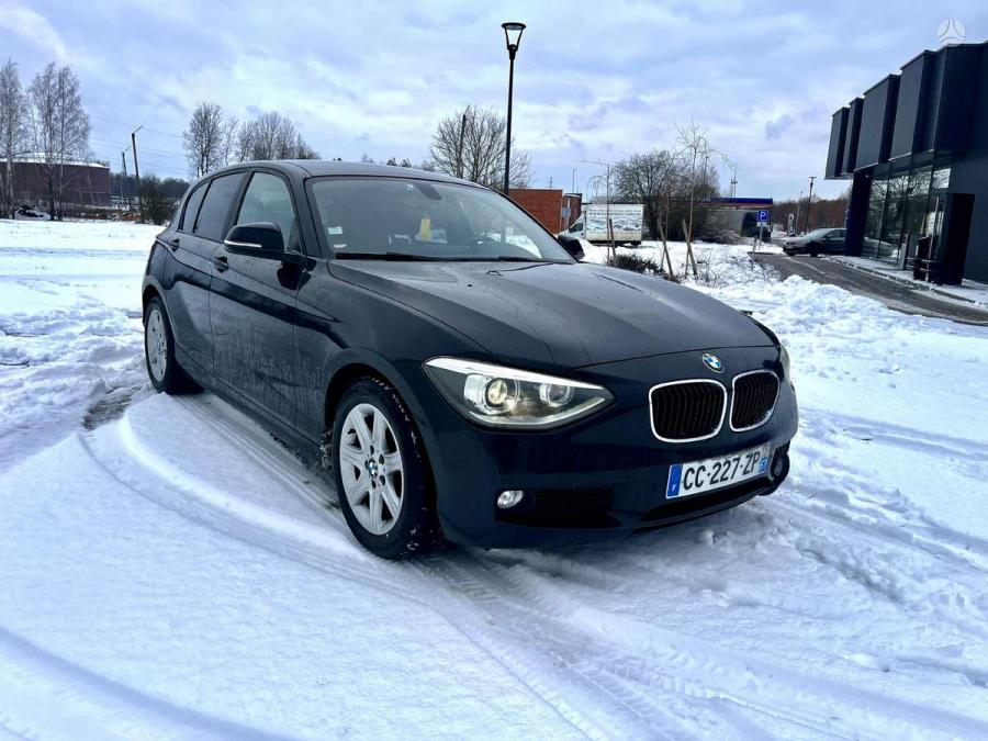 Melns BMW 118 2012 Kauņa, ar dzinēja tilpumu 2.00 L un nobraukumu 278 tūkst. km par 6650 €, foto 9 vietnē AUTOMOTO.COM.LV