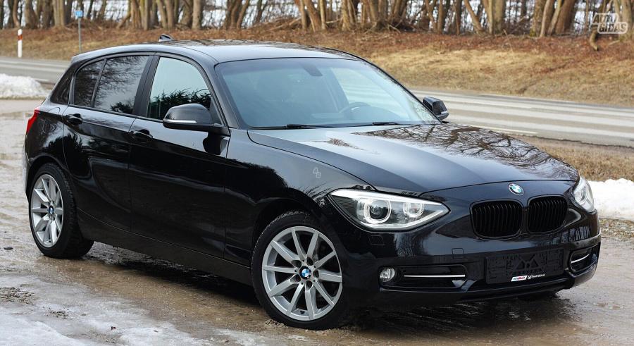 Melns BMW 118 2012 Petrikaičiai, ar dzinēja tilpumu 2.00 L un nobraukumu 139 tūkst. km par 8499 €, foto 6 vietnē AUTOMOTO.COM.LV