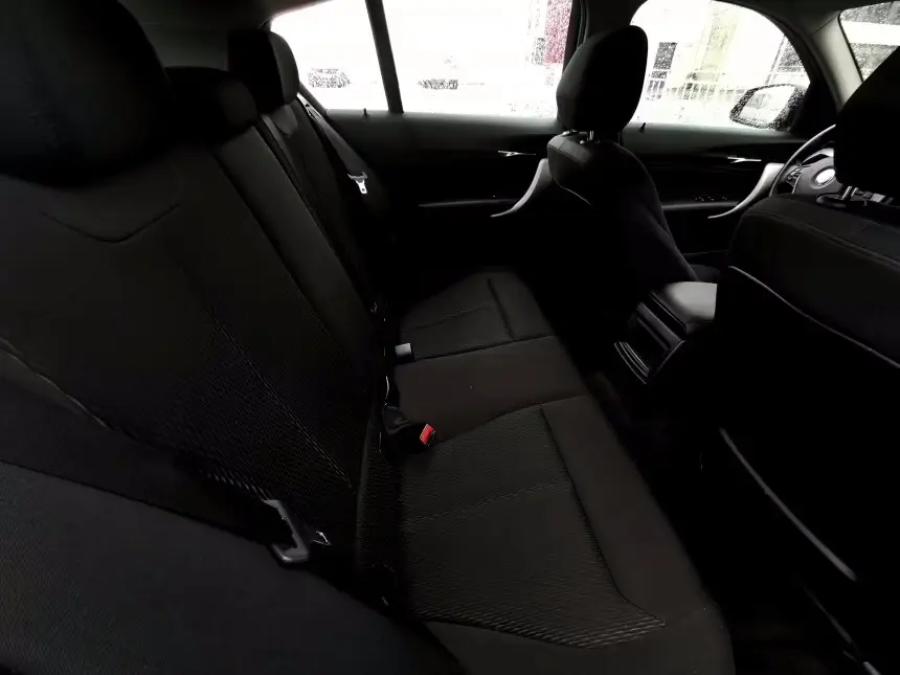 Black BMW 118 2012 in Riga, with an engine capacity of 2.00 L and mileage of 235 thousand km for 9990 €, photo 14 on AUTOMOTO.COM.LV