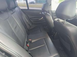 Melns BMW 118 2012 Panevēža, ar dzinēja tilpumu 2.00 L un nobraukumu 248 tūkst. km par 5850 €, foto 14 vietnē AUTOMOTO.COM.LV