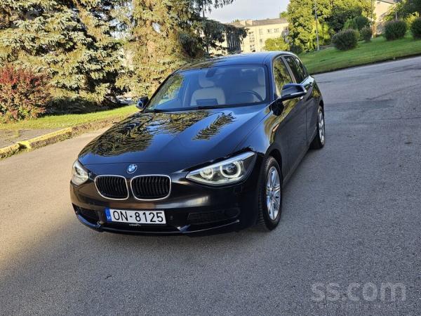 Black BMW 118 2012 in Jekabpils, with an engine capacity of 2.00 L and mileage of 297 thousand km for 6490 €, photo 2 on AUTOMOTO.COM.LV