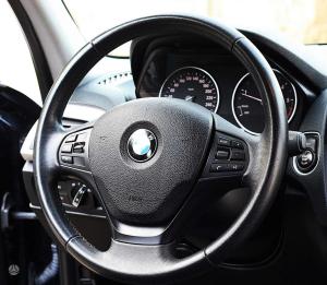 Melns BMW 118 2012 Kretinga, ar dzinēja tilpumu 2.00 L un nobraukumu 139 tūkst. km par 7899 €, foto 26 vietnē AUTOMOTO.COM.LV