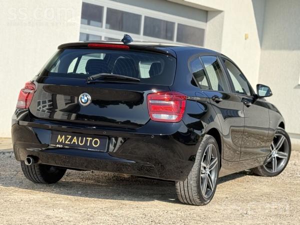 Melns BMW 118 2012 Tukums, ar dzinēja tilpumu 2.00 L un nobraukumu 259 tūkst. km par 6300 €, foto 4 vietnē AUTOMOTO.COM.LV