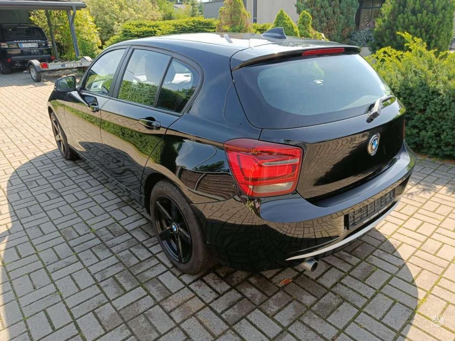 Melns BMW 118 2012 Viļņa, ar dzinēja tilpumu 2.00 L un nobraukumu 184 tūkst. km par 5900 €, foto 4 vietnē AUTOMOTO.COM.LV