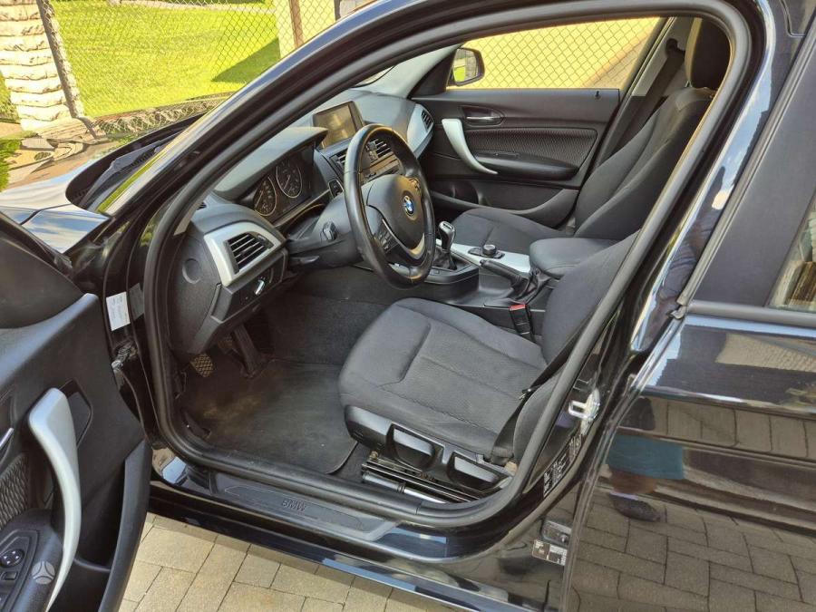 Black BMW 118 2012 in Vilnius, with an engine capacity of 2.00 L and mileage of 280 thousand km for 5500 €, photo 7 on AUTOMOTO.COM.LV