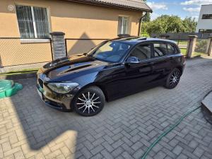Black BMW 118 2012 in Vilnius, with an engine capacity of 2.00 L and mileage of 280 thousand km for 5500 €, photo 11 on AUTOMOTO.COM.LV
