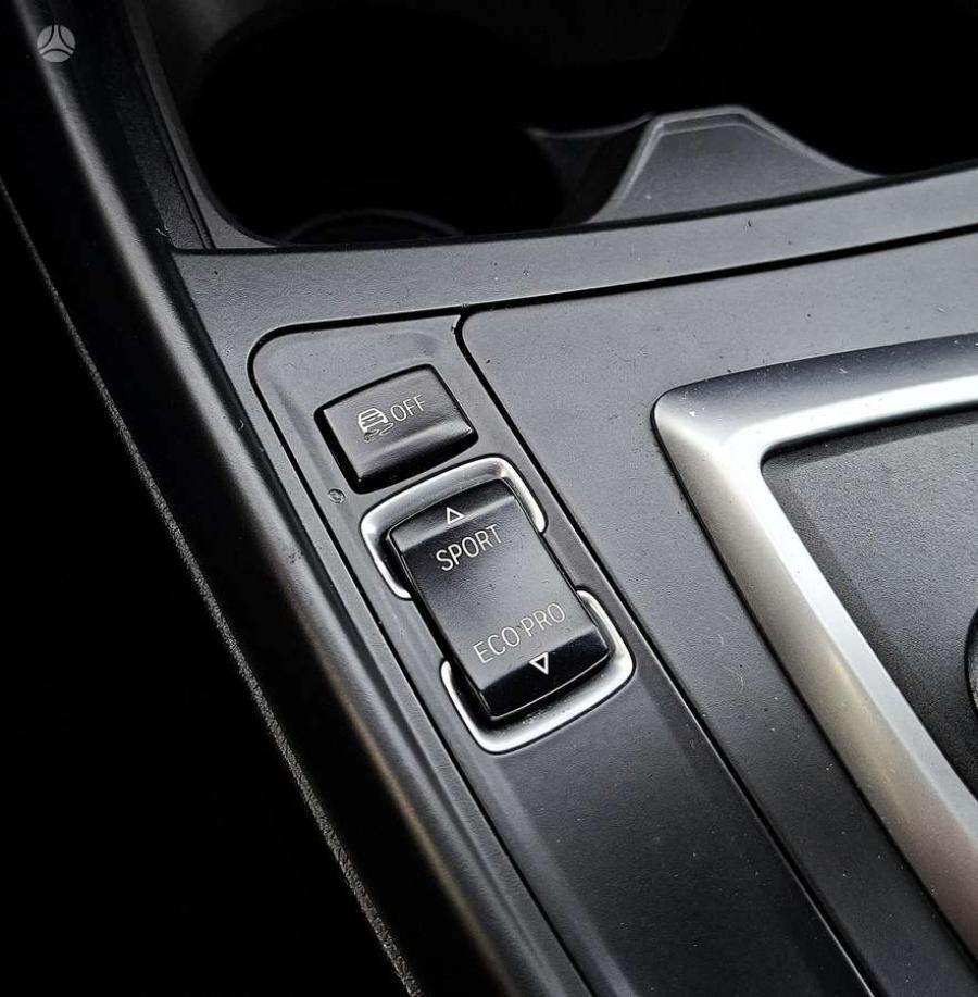 Melns BMW 118 2012 Kretinga, ar dzinēja tilpumu 2.00 L un nobraukumu 139 tūkst. km par 7499 €, foto 22 vietnē AUTOMOTO.COM.LV