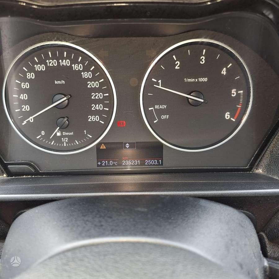 Melns BMW 118 2012 Raseiniai, ar dzinēja tilpumu 2.00 L un nobraukumu 235 tūkst. km par 4650 €, foto 7 vietnē AUTOMOTO.COM.LV