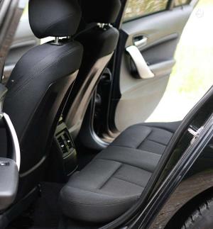 Black BMW 118 2012 in Kretinga, with an engine capacity of 2.00 L and mileage of 139 thousand km for 6899 €, photo 20 on AUTOMOTO.COM.LV