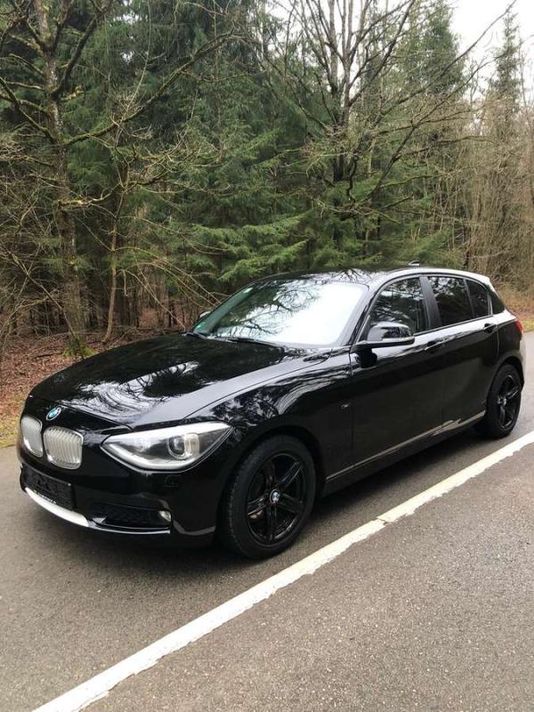 Black BMW 118 2013 in Marijampole, with an engine capacity of 2.00 L and mileage of 250 thousand km for 7000 €, photo 1 on AUTOMOTO.COM.LV
