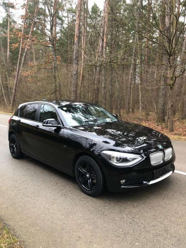 Black BMW 118 2013 in Marijampole, with an engine capacity of 2.00 L and mileage of 250 thousand km for 7000 €, photo 6 on AUTOMOTO.COM.LV