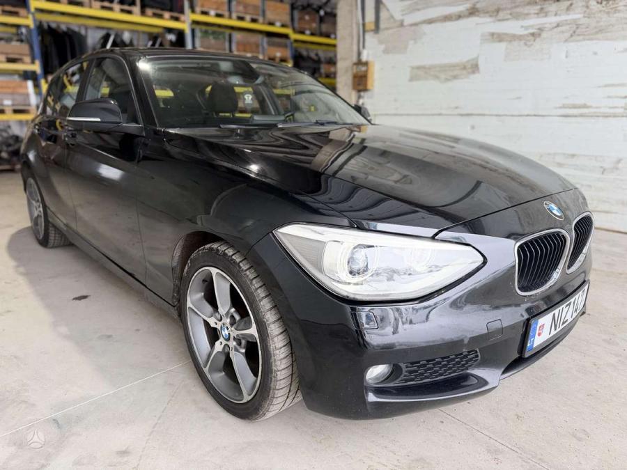 Melns BMW 118 2013 Kauņa, ar dzinēja tilpumu 2.00 L un nobraukumu 297 tūkst. km par 6200 €, foto 1 vietnē AUTOMOTO.COM.LV