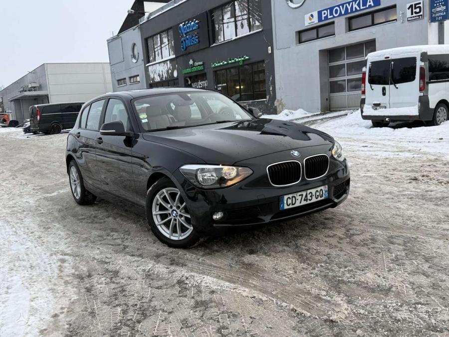 Melns BMW 118 2013 Panevēža, ar dzinēja tilpumu 2.00 L un nobraukumu 253 tūkst. km par 6690 €, foto 1 vietnē AUTOMOTO.COM.LV