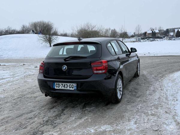 Black BMW 118 2013 in Panevezys, with an engine capacity of 2.00 L and mileage of 253 thousand km for 6690 €, photo 8 on AUTOMOTO.COM.LV