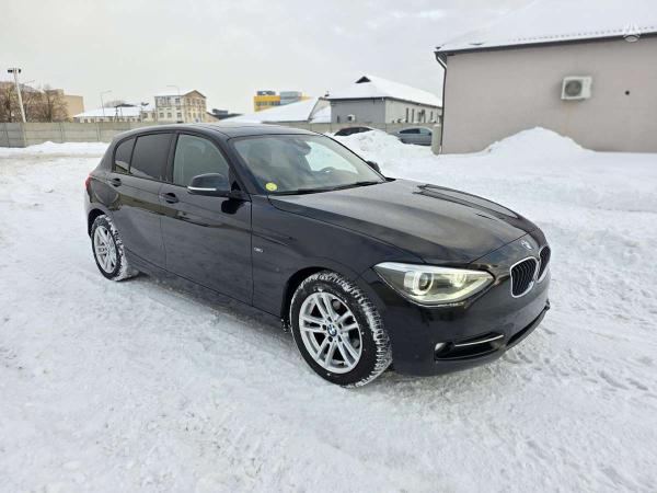Melns BMW 118 2013 Tauragė, ar dzinēja tilpumu 2.00 L un nobraukumu 209 tūkst. km par 6900 €, foto 2 vietnē AUTOMOTO.COM.LV
