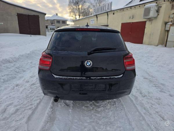 Melns BMW 118 2013 Tauragė, ar dzinēja tilpumu 2.00 L un nobraukumu 209 tūkst. km par 6900 €, foto 6 vietnē AUTOMOTO.COM.LV