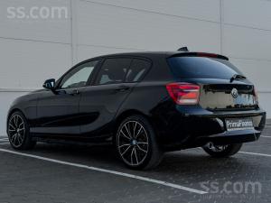 Melns BMW 118 2014 Rīga, ar dzinēja tilpumu 2.00 L un nobraukumu 0 tūkst. km par 8490 €, foto 5 vietnē AUTOMOTO.COM.LV