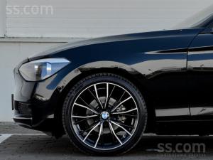 Melns BMW 118 2014 Rīga, ar dzinēja tilpumu 2.00 L un nobraukumu 0 tūkst. km par 8490 €, foto 11 vietnē AUTOMOTO.COM.LV