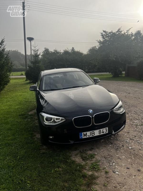 Black BMW 118 2015 in Kazlu Ruda, with an engine capacity of 2.00 L and mileage of 275 thousand km for 7000 €, photo 1 on AUTOMOTO.COM.LV