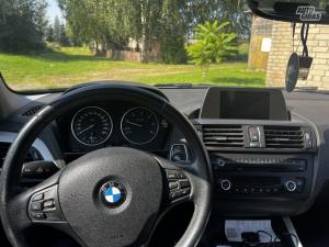 Black BMW 118 2015 in Kazlu Ruda, with an engine capacity of 2.00 L and mileage of 275 thousand km for 7000 €, photo 7 on AUTOMOTO.COM.LV