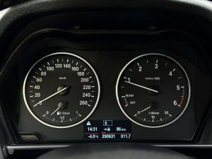 Melns BMW 118 2015 Viļņa, ar dzinēja tilpumu 2.00 L un nobraukumu 291 tūkst. km par 8890 €, foto 27 vietnē AUTOMOTO.COM.LV