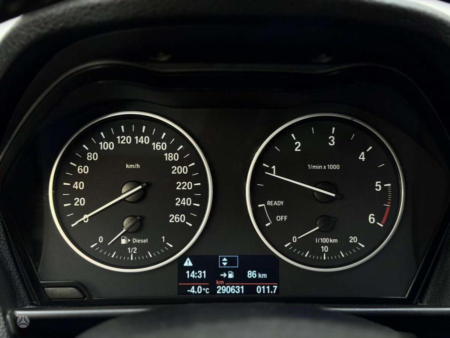 Melns BMW 118 2015 Viļņa, ar dzinēja tilpumu 2.00 L un nobraukumu 291 tūkst. km par 8890 €, foto 27 vietnē AUTOMOTO.COM.LV