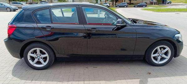 Melns BMW 118 2015 Telšiai, ar dzinēja tilpumu 2.00 L un nobraukumu 274 tūkst. km par 5200 €, foto 8 vietnē AUTOMOTO.COM.LV