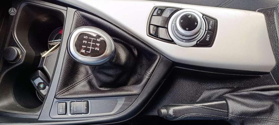 Melns BMW 118 2015 Telšiai, ar dzinēja tilpumu 2.00 L un nobraukumu 274 tūkst. km par 5200 €, foto 23 vietnē AUTOMOTO.COM.LV