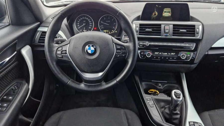 Black BMW 118 2016 in Marijampole, with an engine capacity of 2.00 L and mileage of 214 thousand km for 7690 €, photo 14 on AUTOMOTO.COM.LV