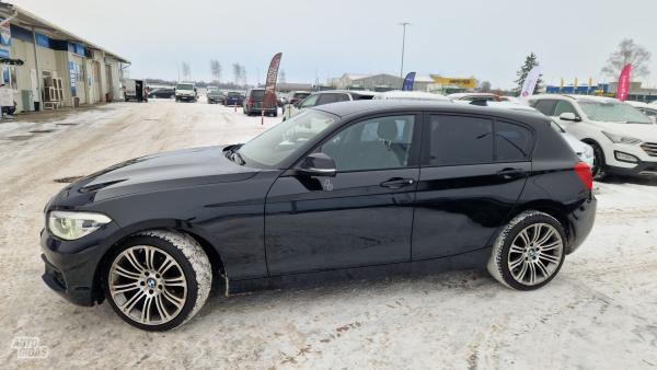 Black BMW 118 2016 in Marijampole, with an engine capacity of 2.00 L and mileage of 214 thousand km for 7690 €, photo 10 on AUTOMOTO.COM.LV