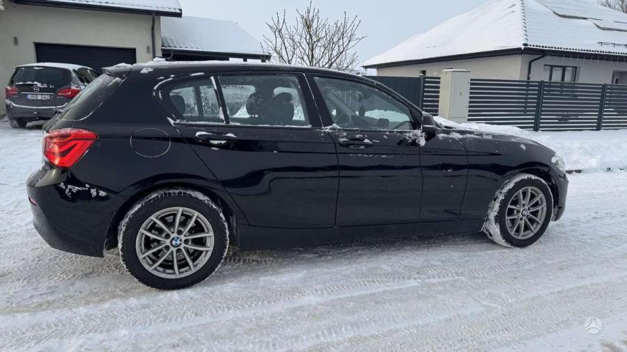 Melns BMW 118 2016 Kėdainiai, ar dzinēja tilpumu 2.00 L un nobraukumu 216 tūkst. km par 7350 €, foto 6 vietnē AUTOMOTO.COM.LV