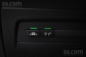 Черный БМВ 118 2016 в Рига, объемом двигателя 2.00 л и пробегом 223 тыс. км за 9995 €, фото 29 на AUTOMOTO.COM.LV